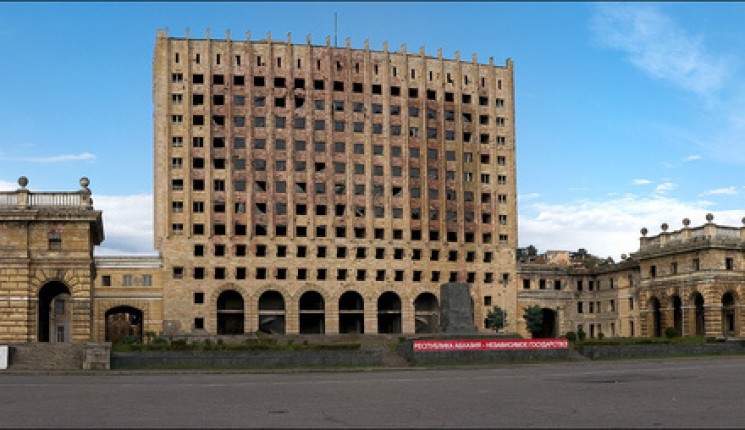 Beste Reisezeit für Sochumi - Klima und Wetter. 3 Monate zu vermeiden!