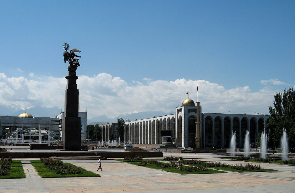 Beste Reisezeit für Bischkek | Klima und Wetter. 5 Monate zu vermeiden!